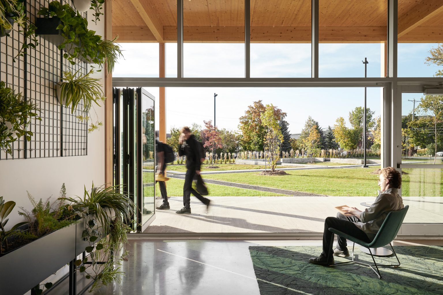 Le Collège Durocher Saint-Lambert – Atelier Pierre Thibault